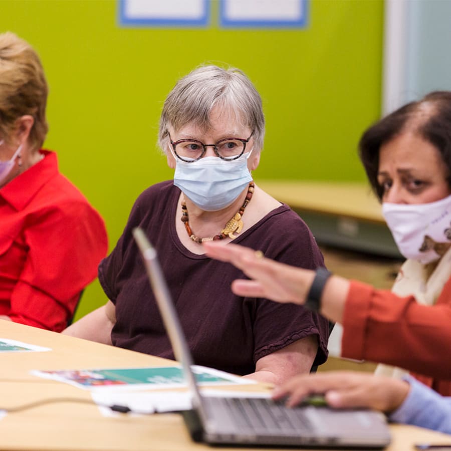 One-on-One Support for Seniors | MOSAIC Programs